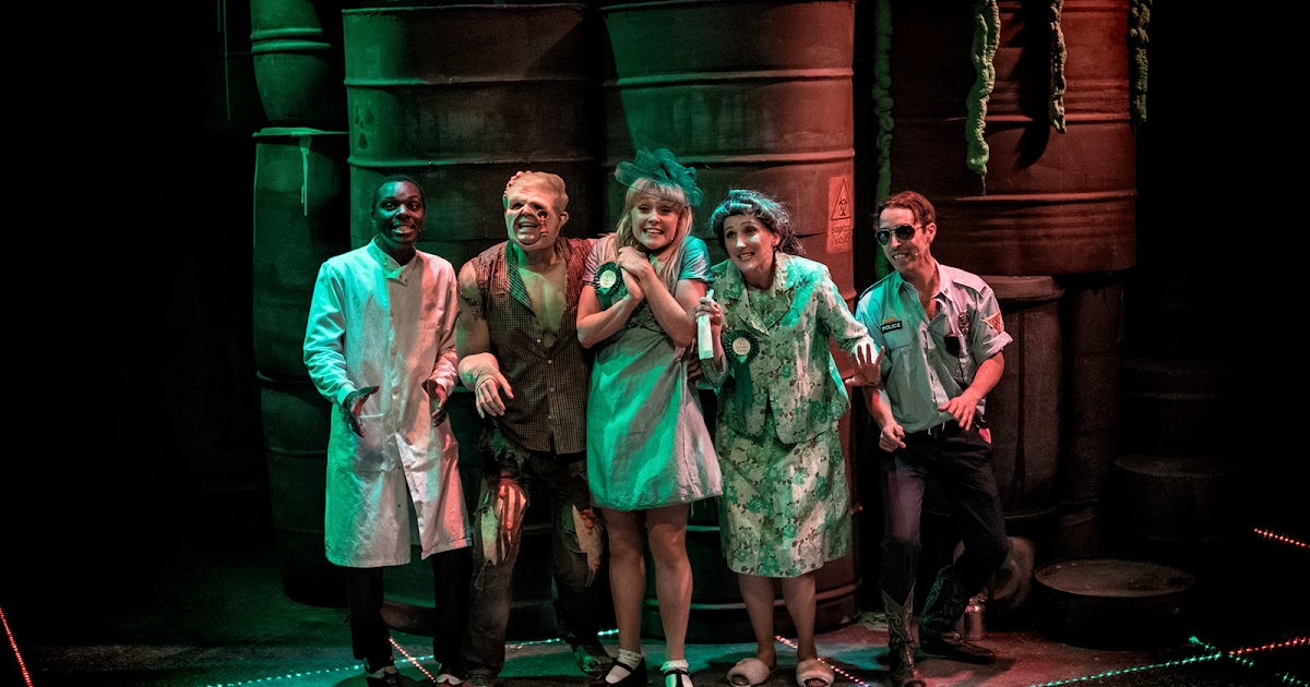 Jonathan Baz Reviews...: The Toxic Avenger The Musical - Review