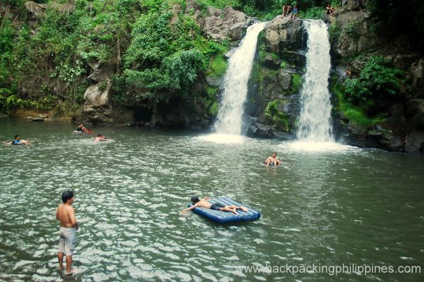 Backpacking Philippines: The Bunga Twin Falls in Nagcarlan, Laguna