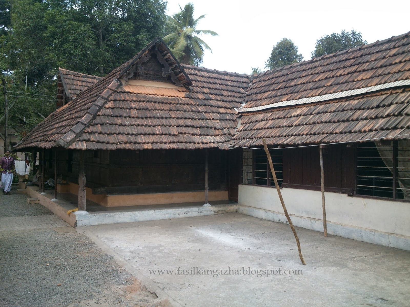 Fasil's: Pandalam Palace...
