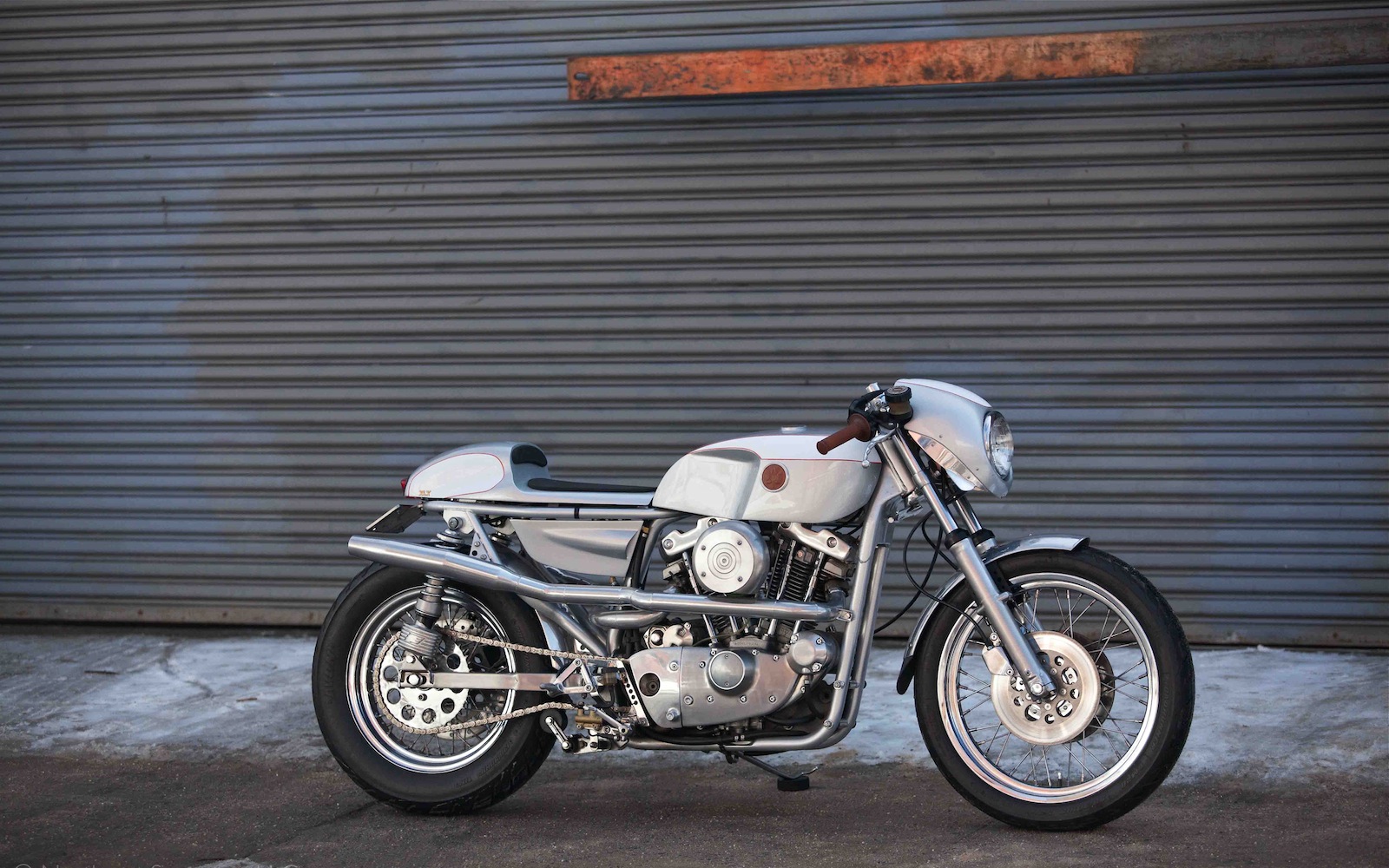 Motobe - Inazuma café racer