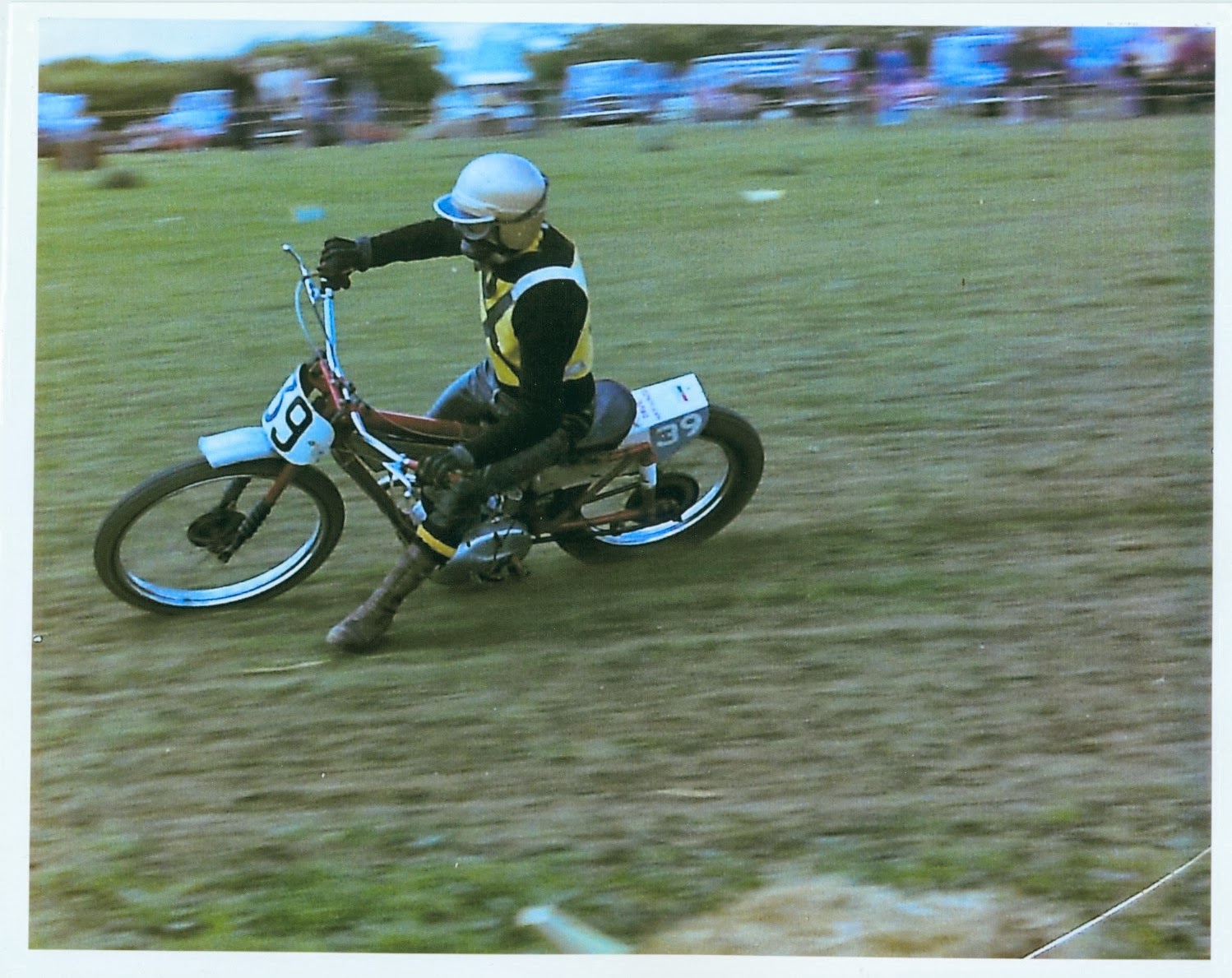 VINTAGE GRASSTRACK: 2013