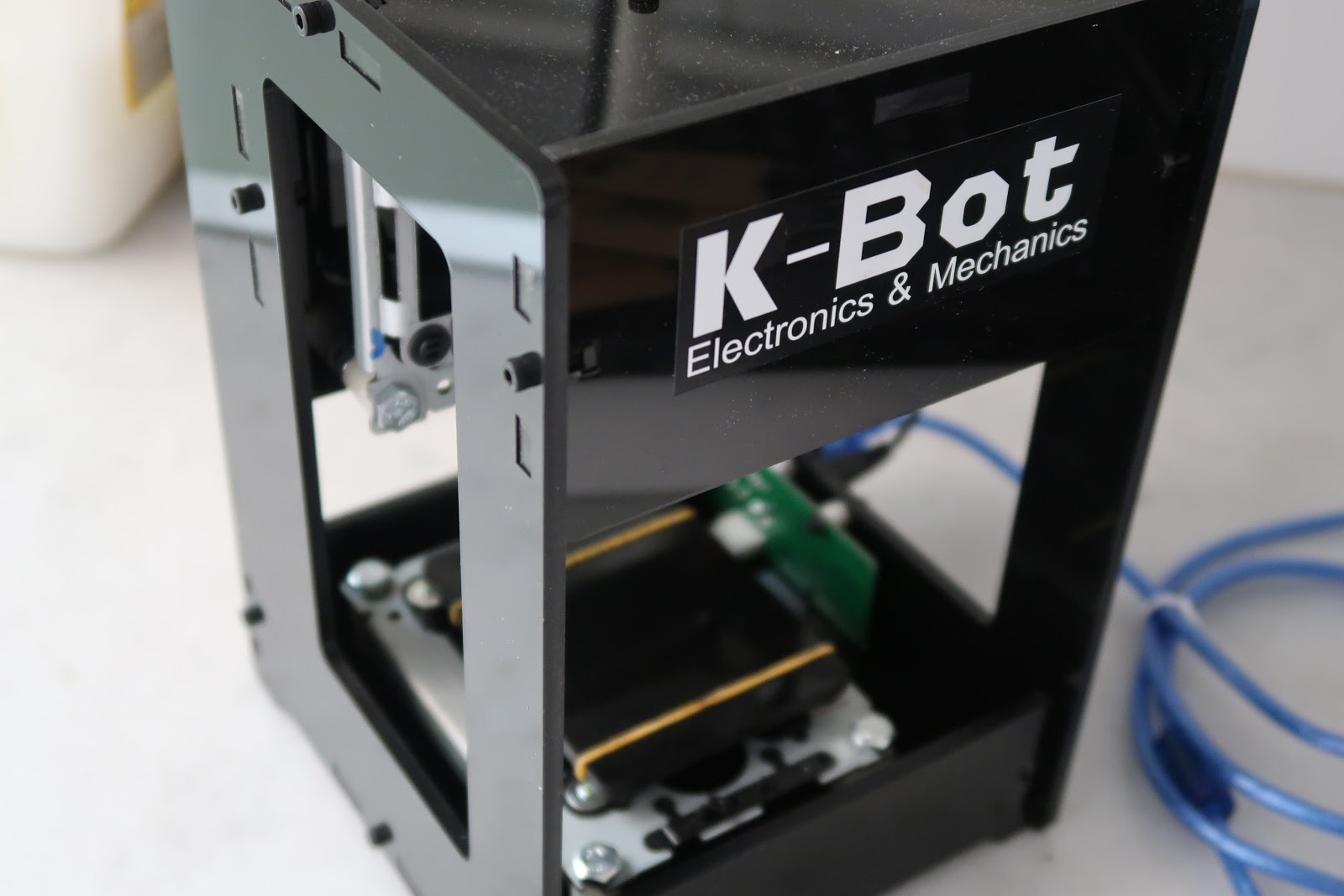 Laboratorio Gadget: K-Bot V3 / Análisis