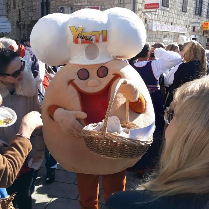 MASKOTE, MASKE, KOSTIMI, LUTKE, REKVIZITI