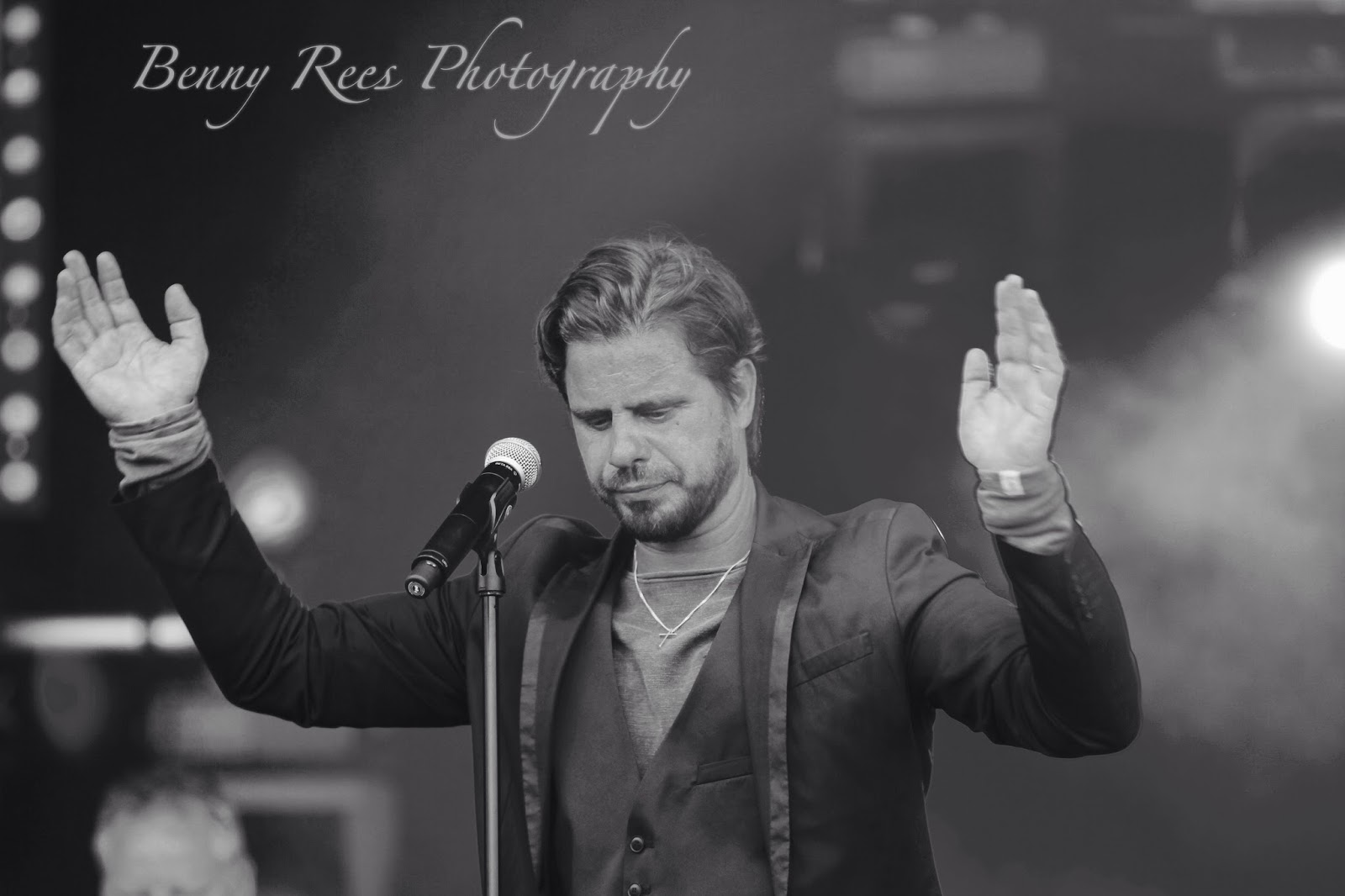 Benny Rees Music Media Music Promotions Showbizz and Woodstock Style ...