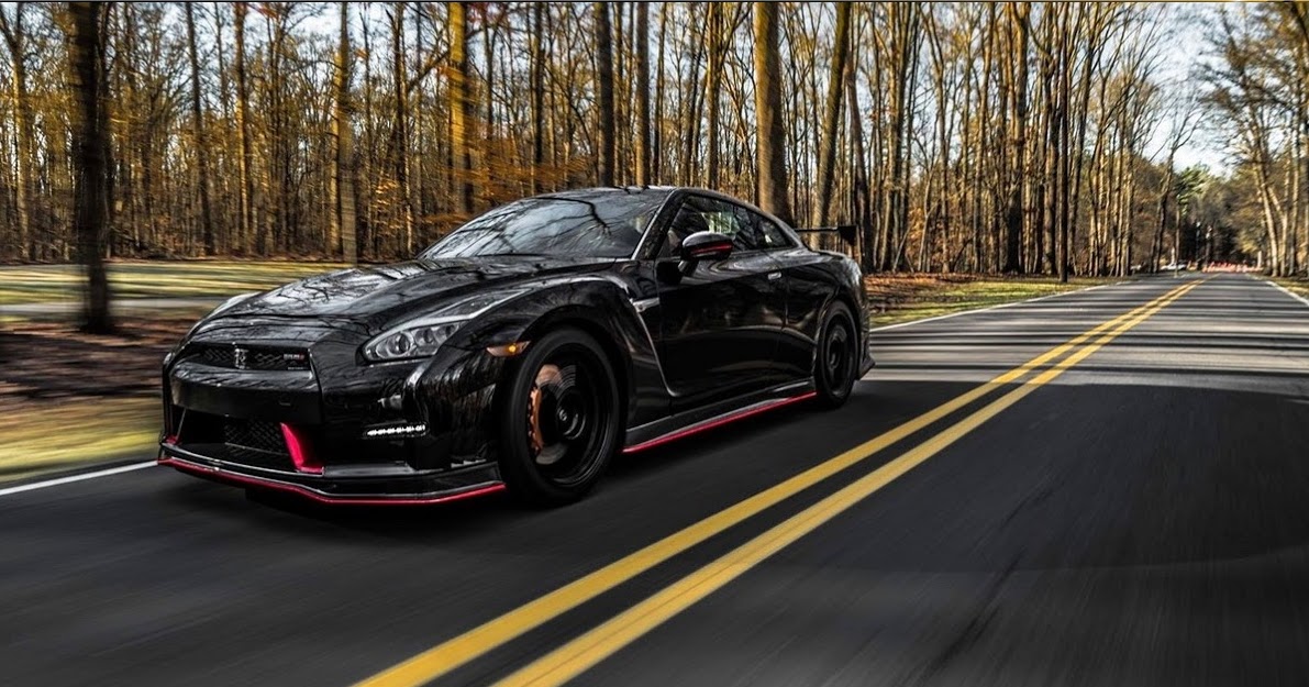 2017 Nissan GT-R Nismo Black - Supercars News and Information