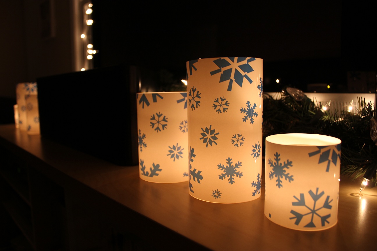 *The Handcrafted Life*: Photo Paper Snowflake Luminaries