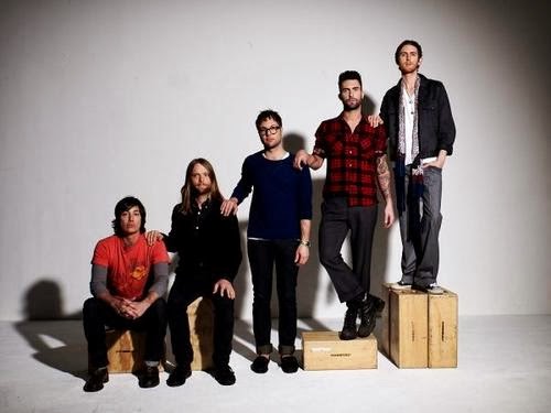LOS MEJORES CANTANTES : MAROON 5