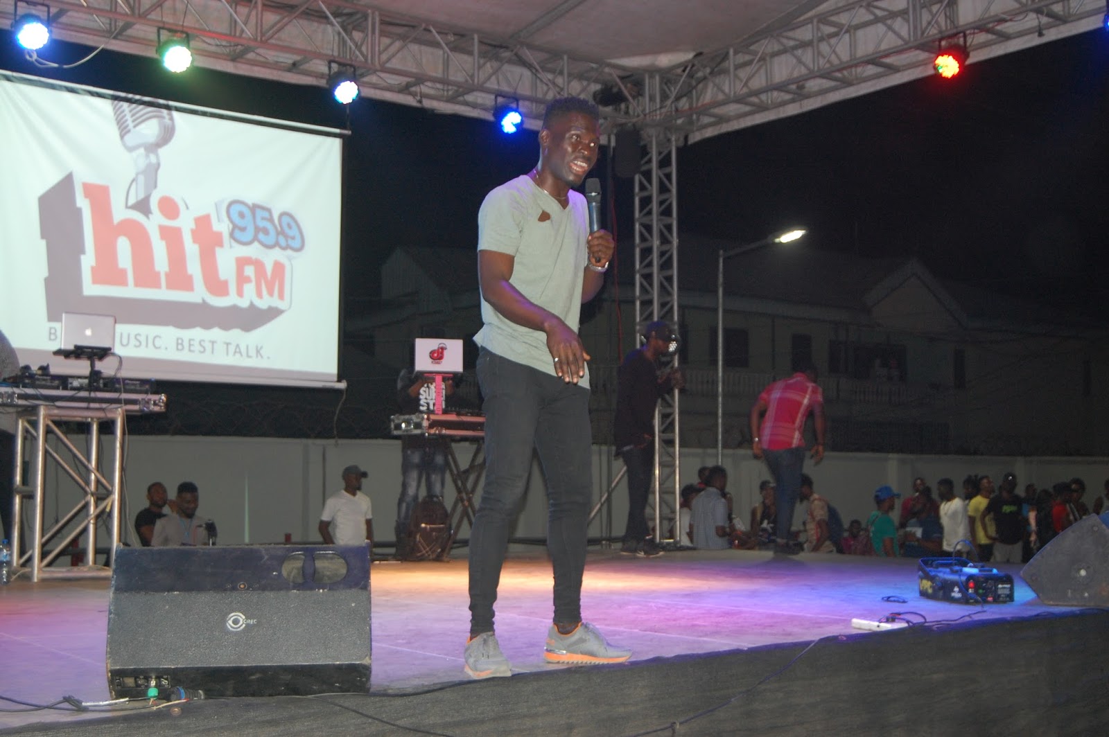 Calabar based radio station Hit 95.9 FM gives free fuel, hosts concert ...