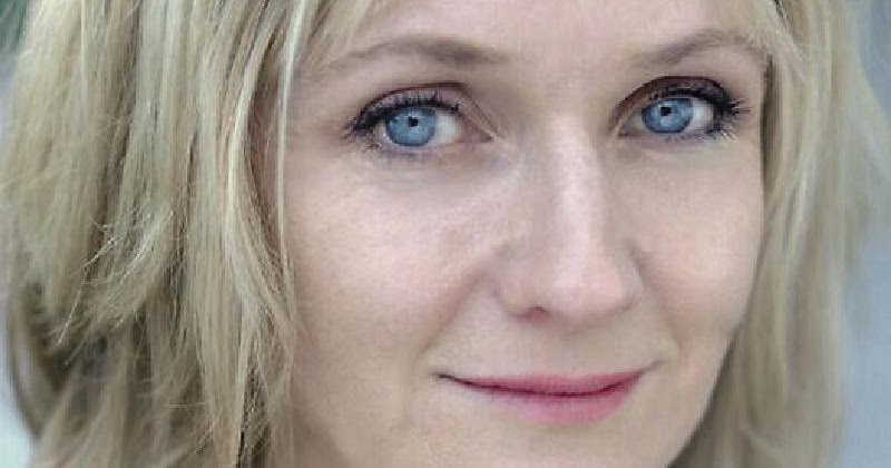 U2 Sombras e Árvores Altas - Blog: Isobel Mahon, a primeira namorada de ...