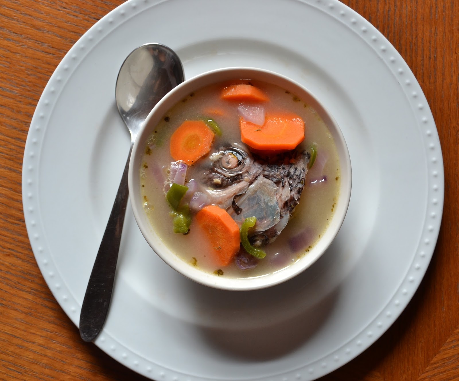 Jinsi ya Kupika Supu ya Kichwa cha Samaki Sato - Cook With Kile