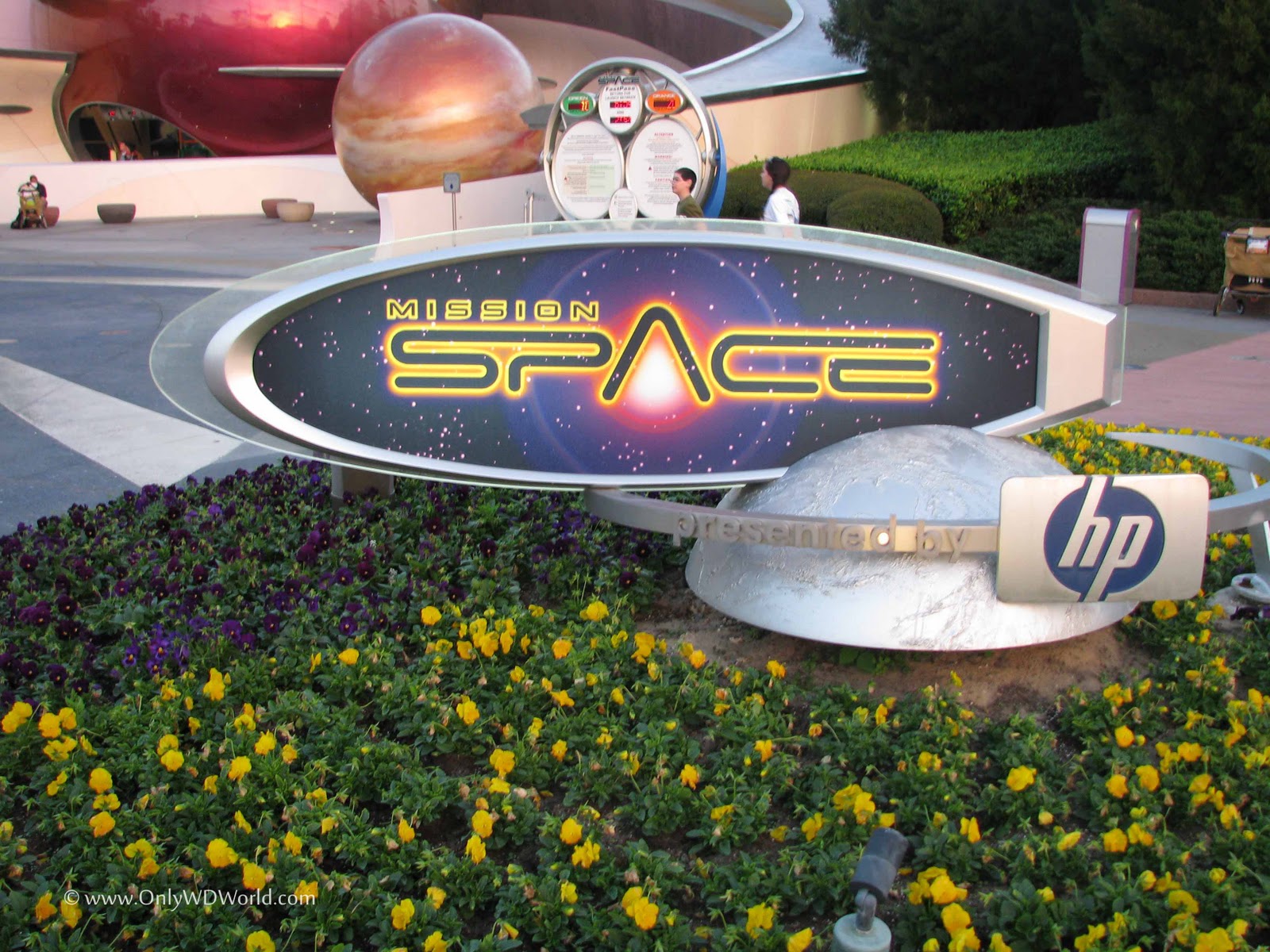 Epcot Nasa