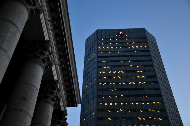 Observations, Reservations, Conversations: 360 Main Street - Artis Building