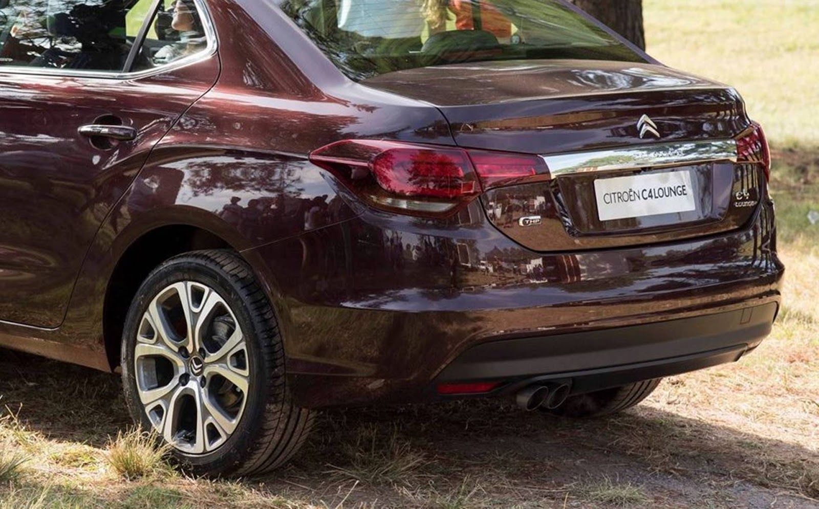 Novo Citroën C4 Lounge 2019: vídeo, preço e especificações