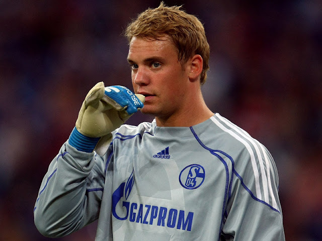 FOOTBALL WALLPAPERS DABAS: Football Star Wallpapers - Manuel Neuer ...