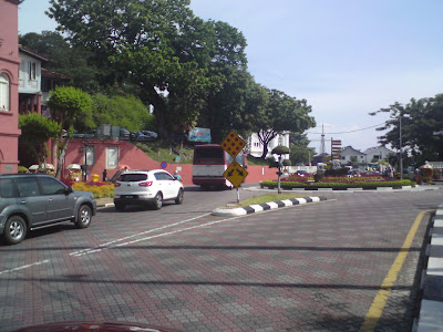 Blog Jalan Raya Malaysia (Malaysian Highway Blog): Lorong khas beca ...