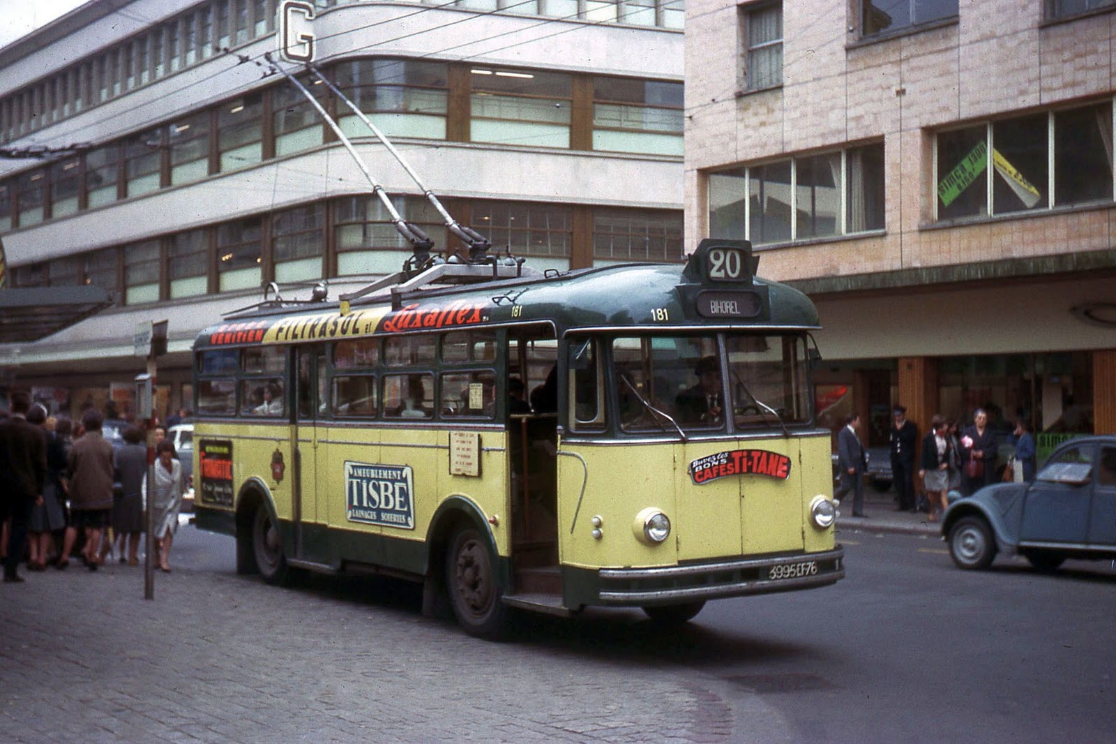 transpress nz: Rouen trolleybus, mid 1960s
