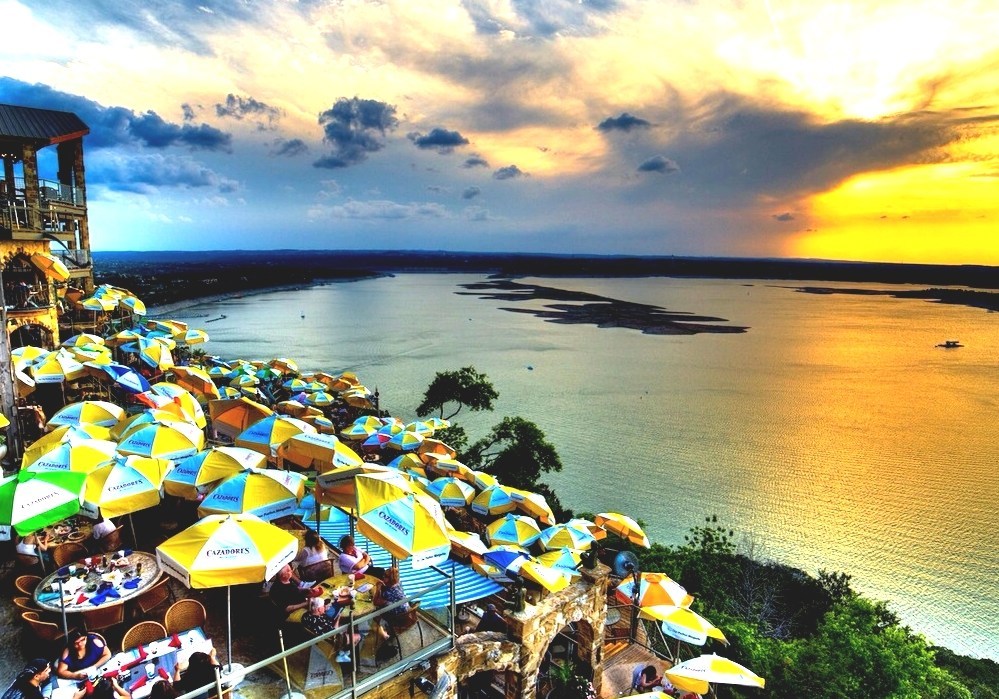 Oasis Restaurant - The Oasis Austin Hotel