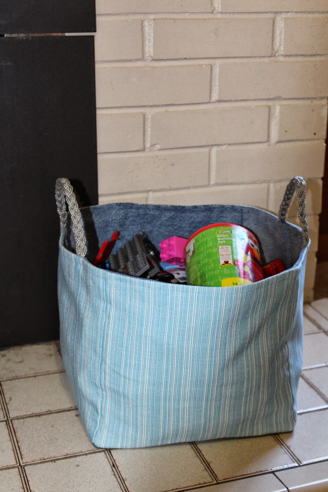 Little Ella Lu: Fabric Bucket