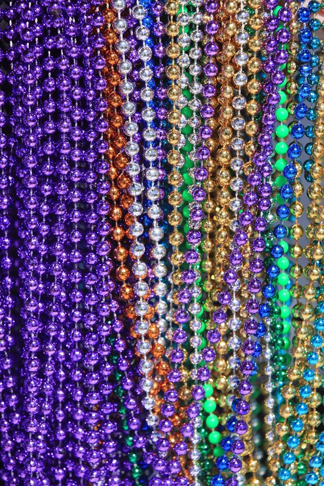 AM~Erica Says So: AM~Erica's Beady Talk