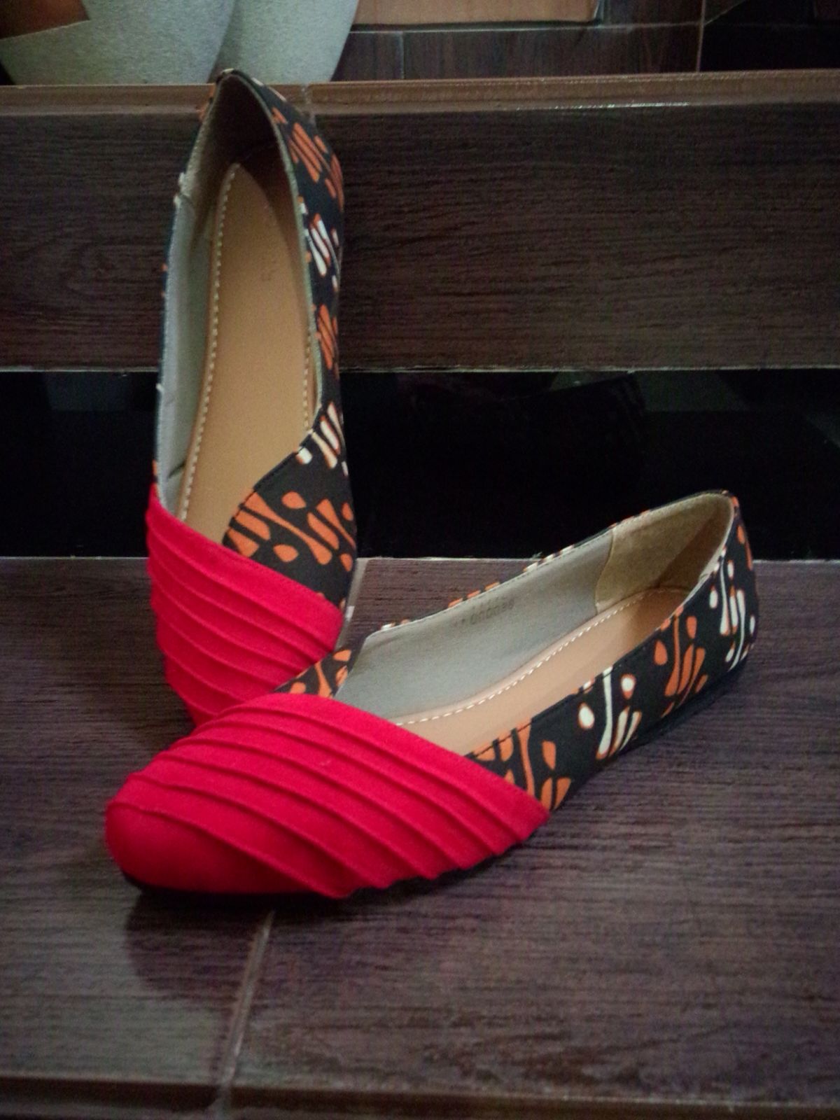 Pituyog Batik: Sepatu batik standard 160rb