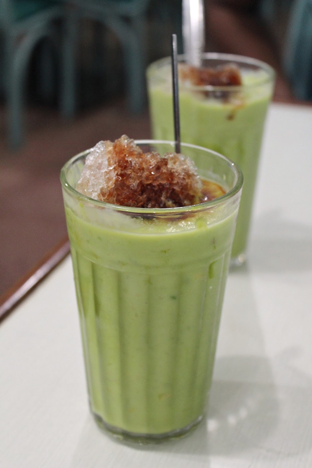 Lezatnya Si Legendaris Mie & Es Alpukat "Linggarjati", Bandung - Icha ...