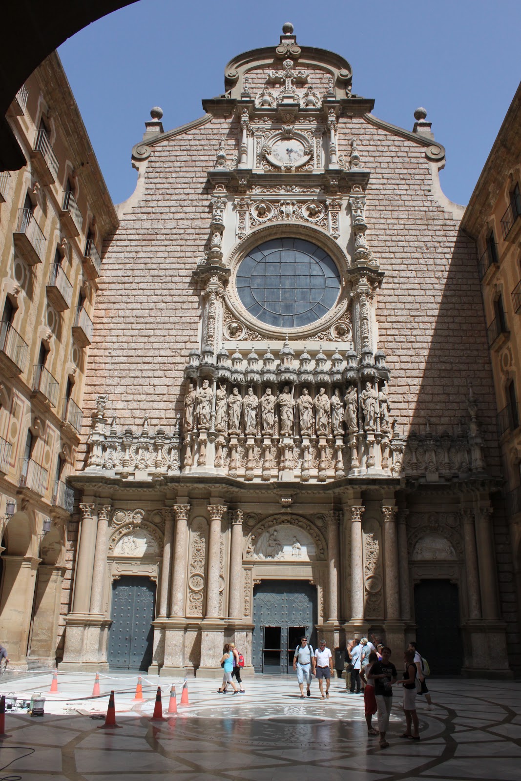 Tea Time: Montserrat, Spain: Day Trip From Barcelona
