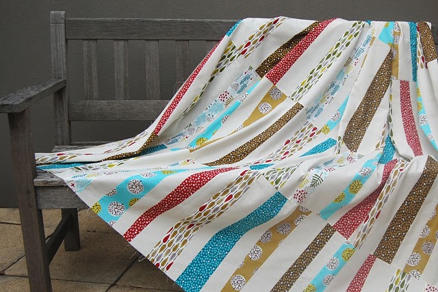 FREEBIES FOR CRAFTERS: Stack and Slash Quilt with Kate