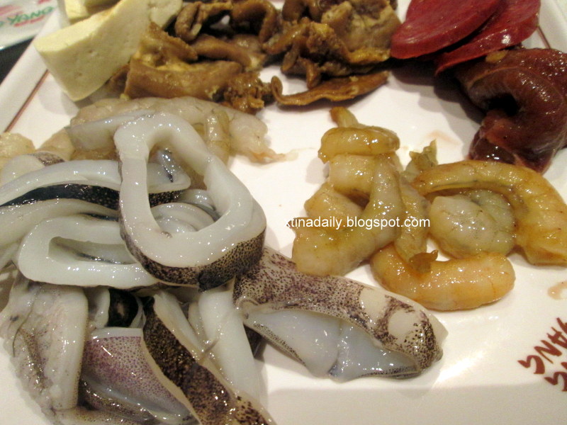 Tong-Yang, Eton Centris (Quezon Avenue) - celebraTINg exisTENce