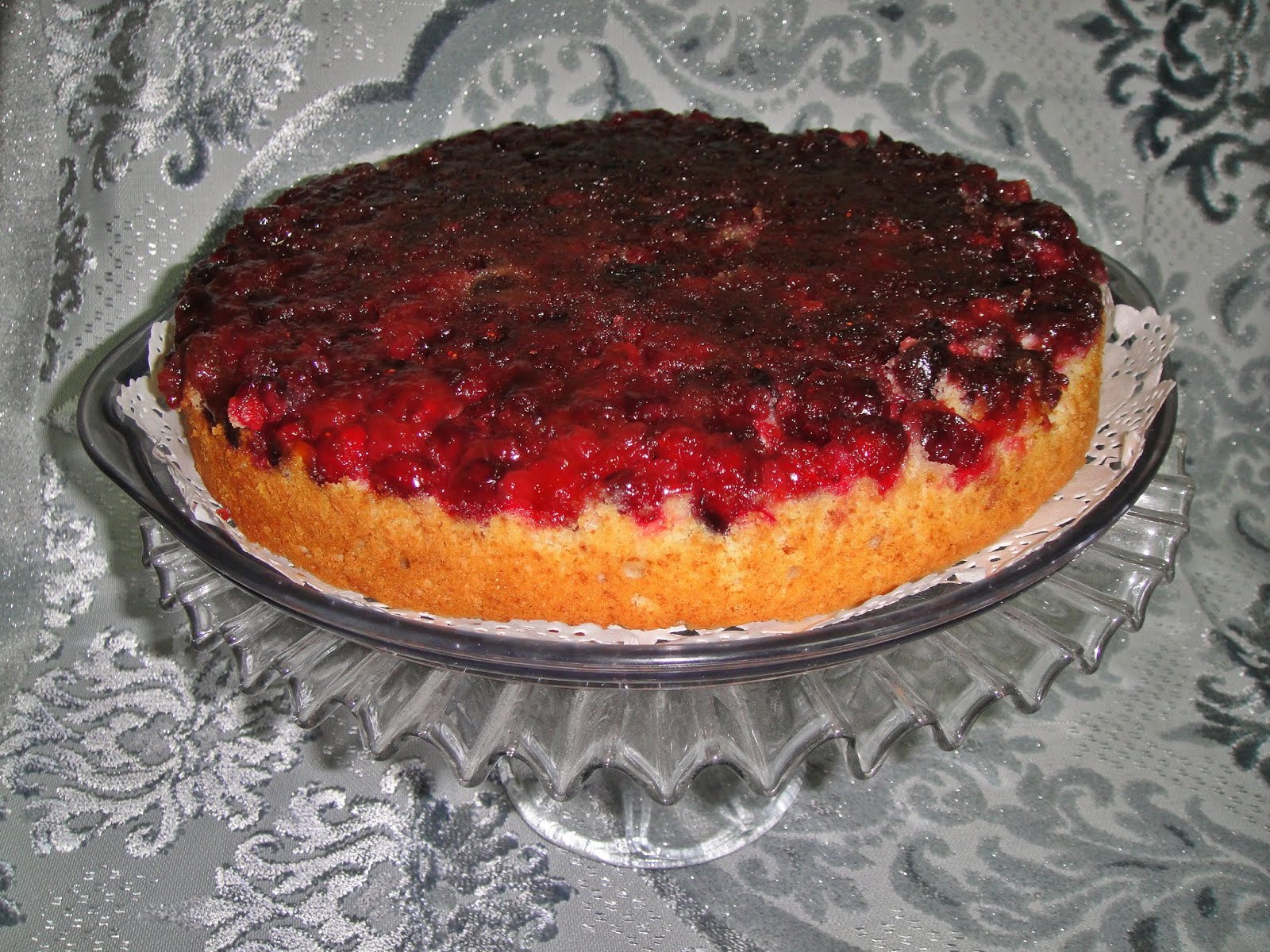 Maryam's Culinary Wonders: 307. Cranberry Up-Side Down Cake