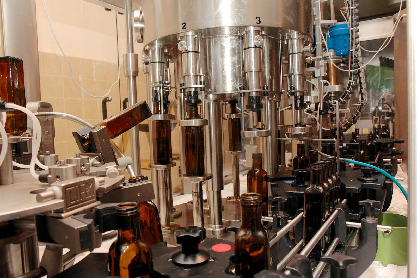 AL MASOUD TRADING : POEVOO & PEVOO: November 2013