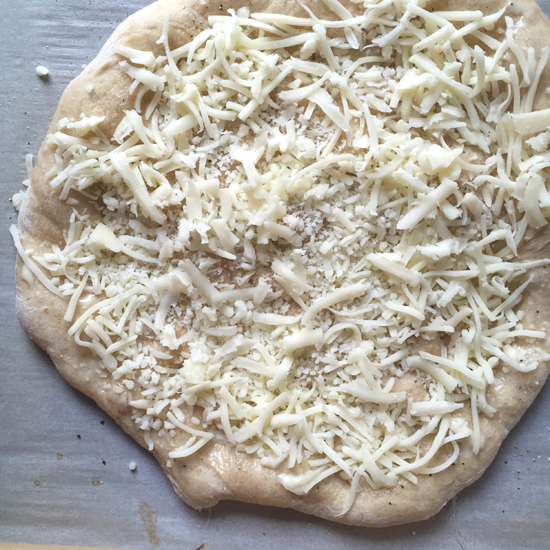 Food Pusher: Cheesy Pizza Crust
