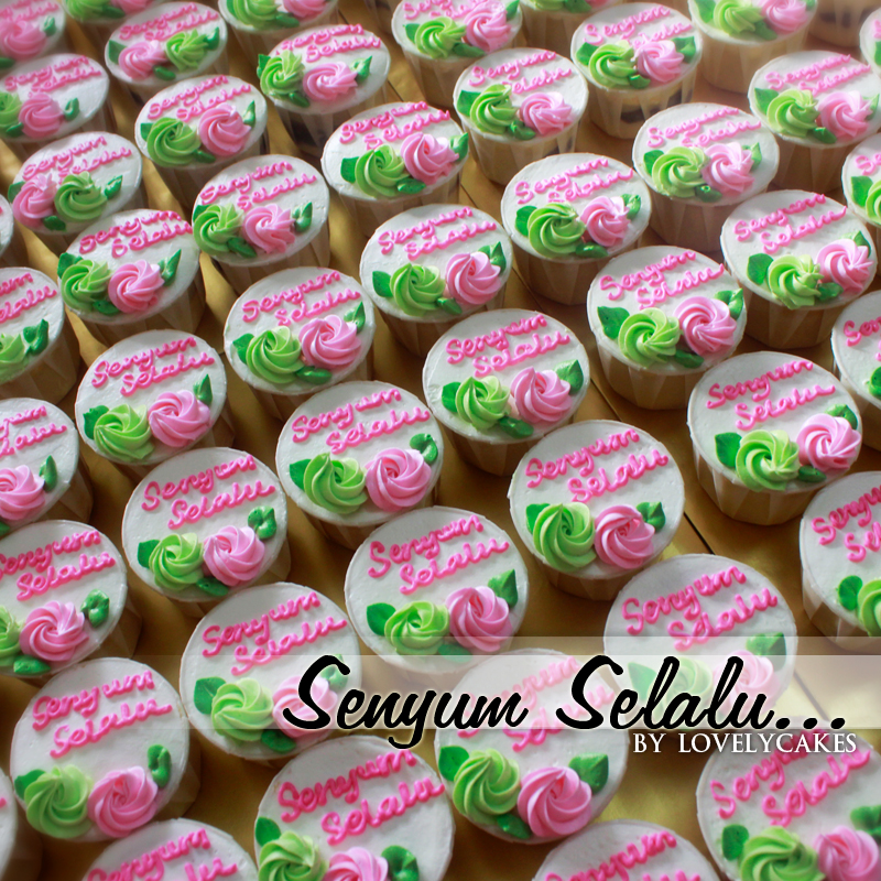 Lovely Cakes: August 2013