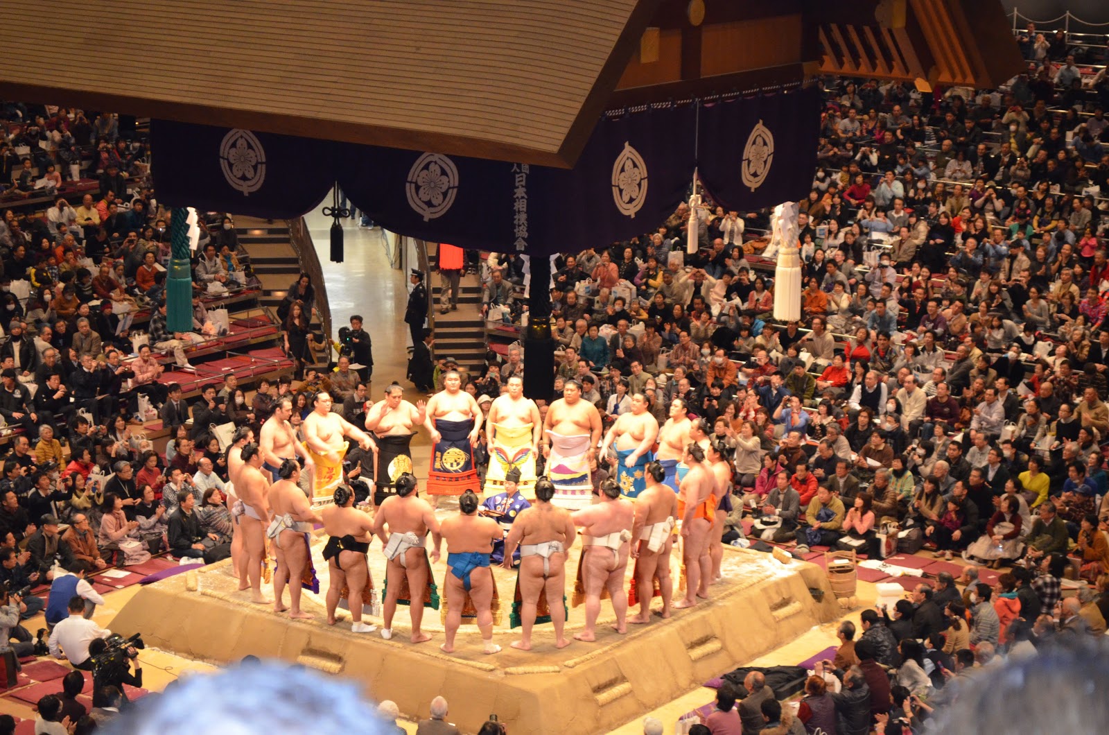 Adventures of a Clay Pot: Sumo!