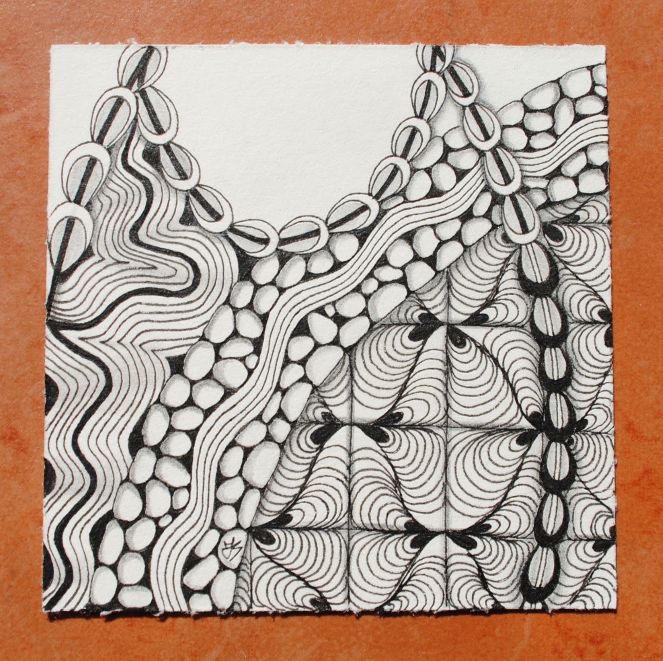 Tickled To Tangle: May 2014