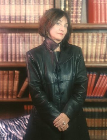 Novels by CC: Candy, poison and a mysterious past