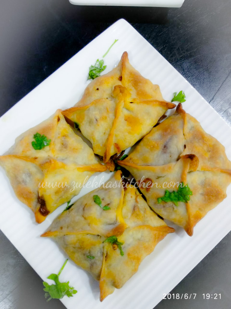 Recipe Of Chicken Chinese Samosa / Chicken Chinese Samosa squares
