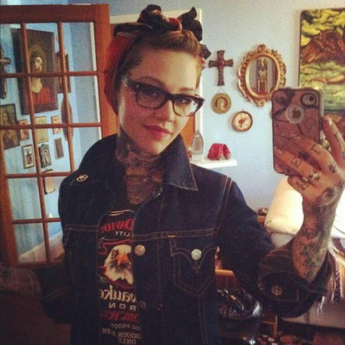 Metal Rocks and Girls: Rachel Anne Aust