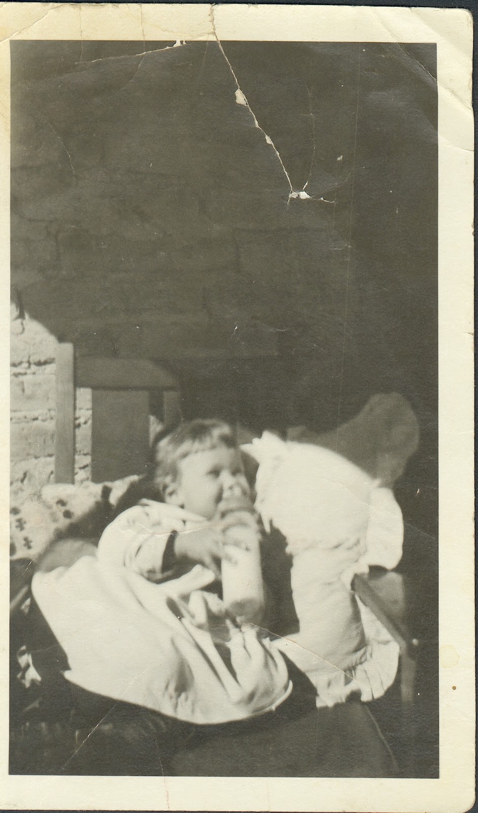 EDNA FAY LAWSON HOSKINS: EDNA FAY LAWSON HOSKINS