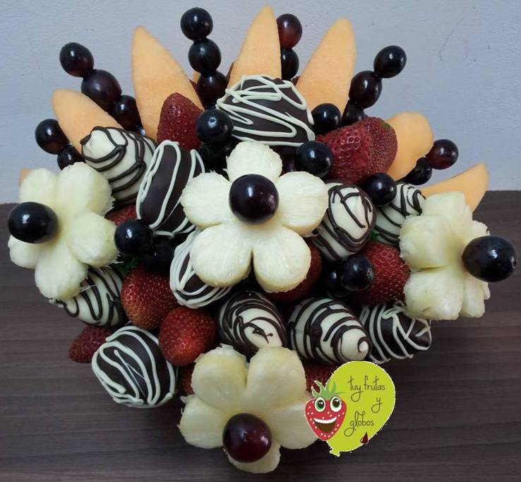 Arreglos con uvas y espigas - Imagui