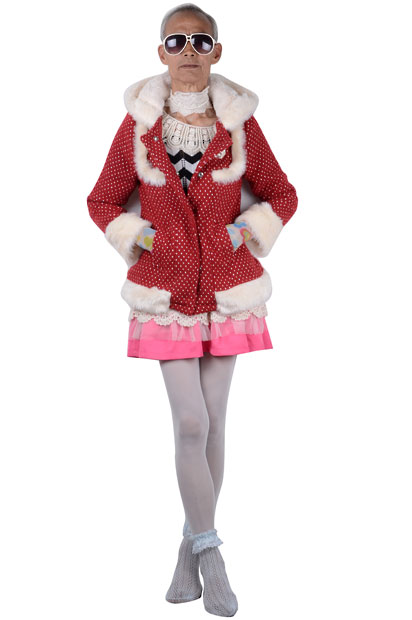 Is it weird ?: 72 Year Old Grandpa Models Women's Clothing