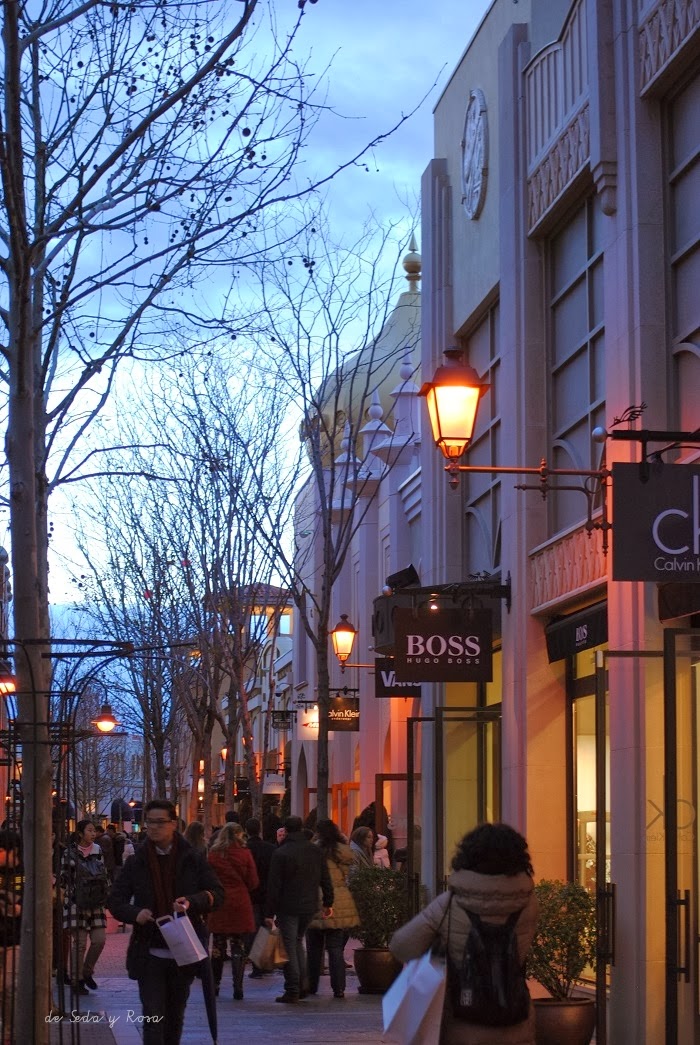 De Seda y Rosa: Las Rozas Village