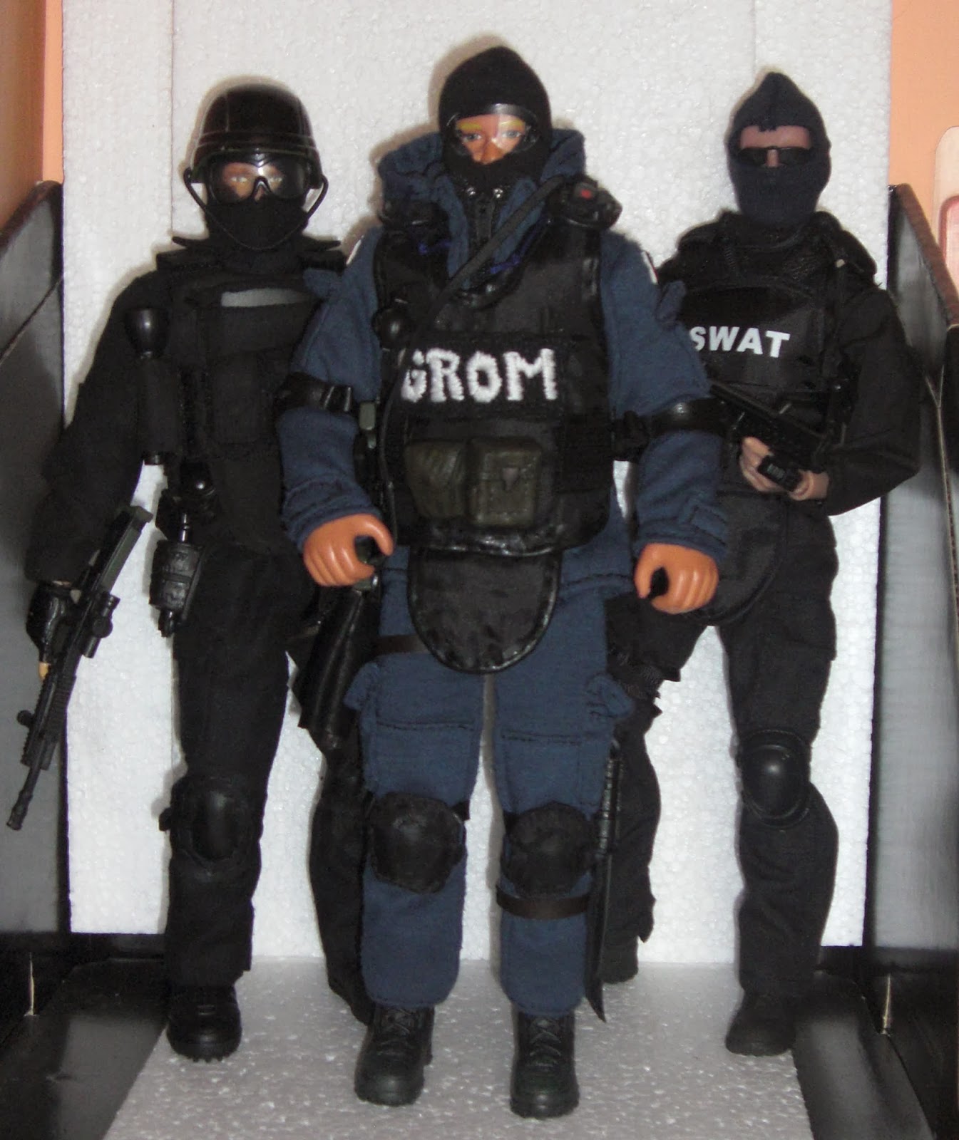 Strefa Męskich Lalek: "STREFASHION" # 4 - Mundur polskiej jednostki ...