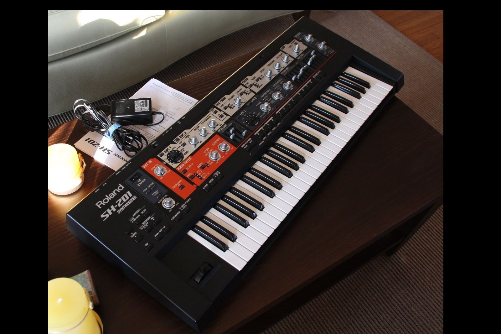 MATRIXSYNTH-B: Roland SH-201 Synthesizer