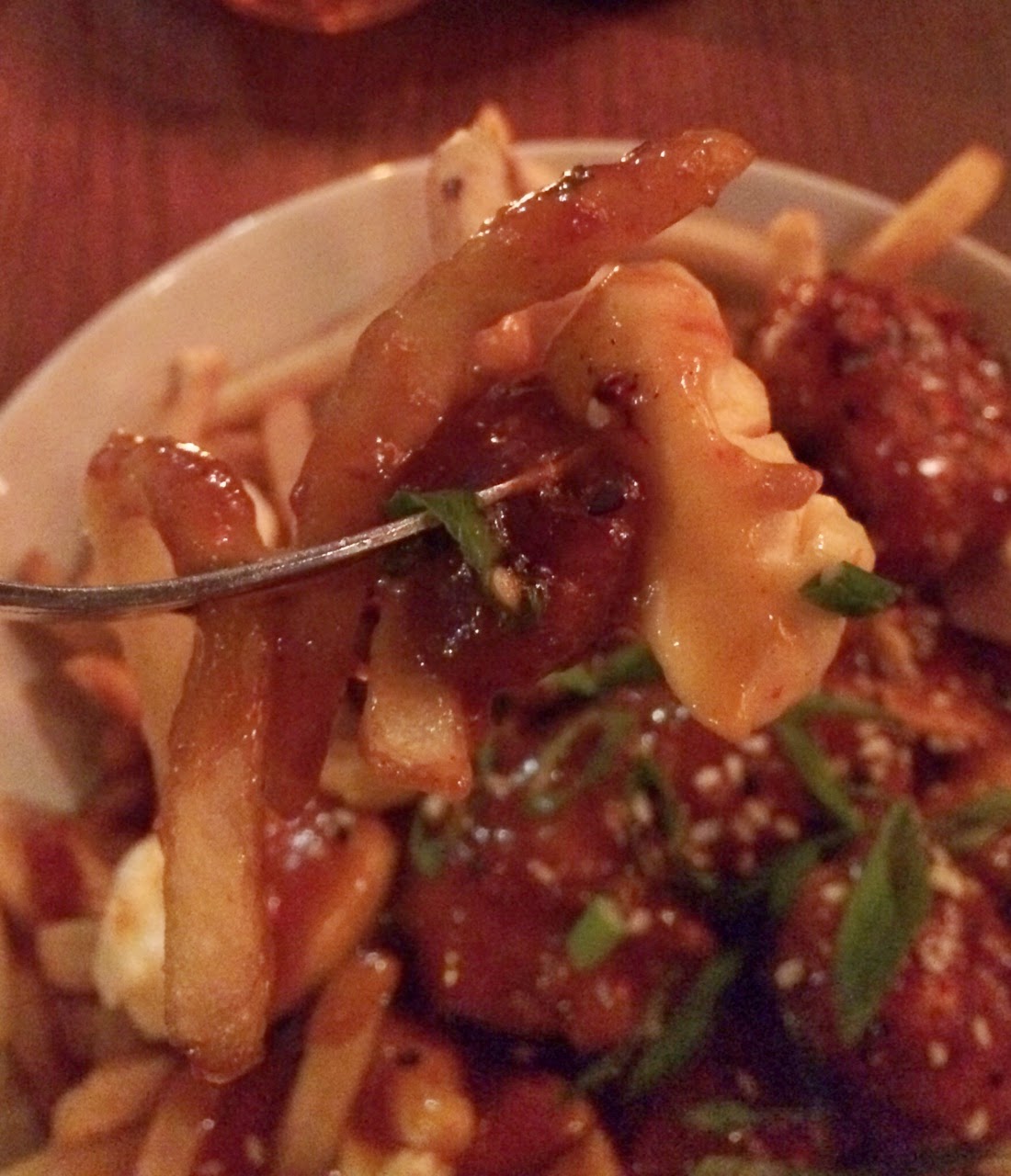 Thai Chicken Poutine From Sesame / Sesame のタイ チキン プーティン ~ I'm Made of ...