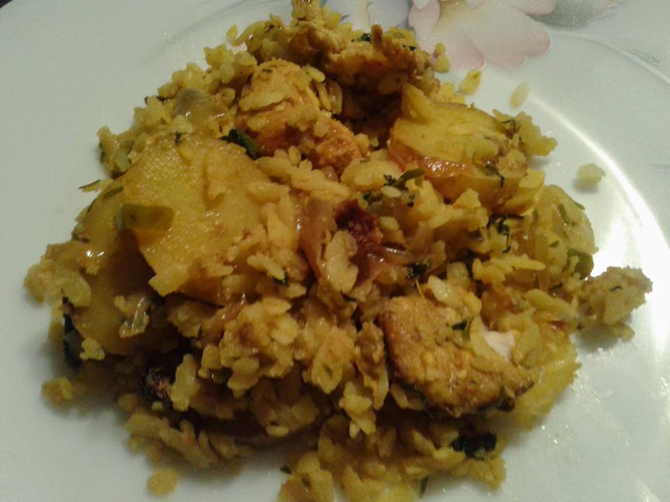 AmgeleRandapaakuda: Chicken Poha Bhujing
