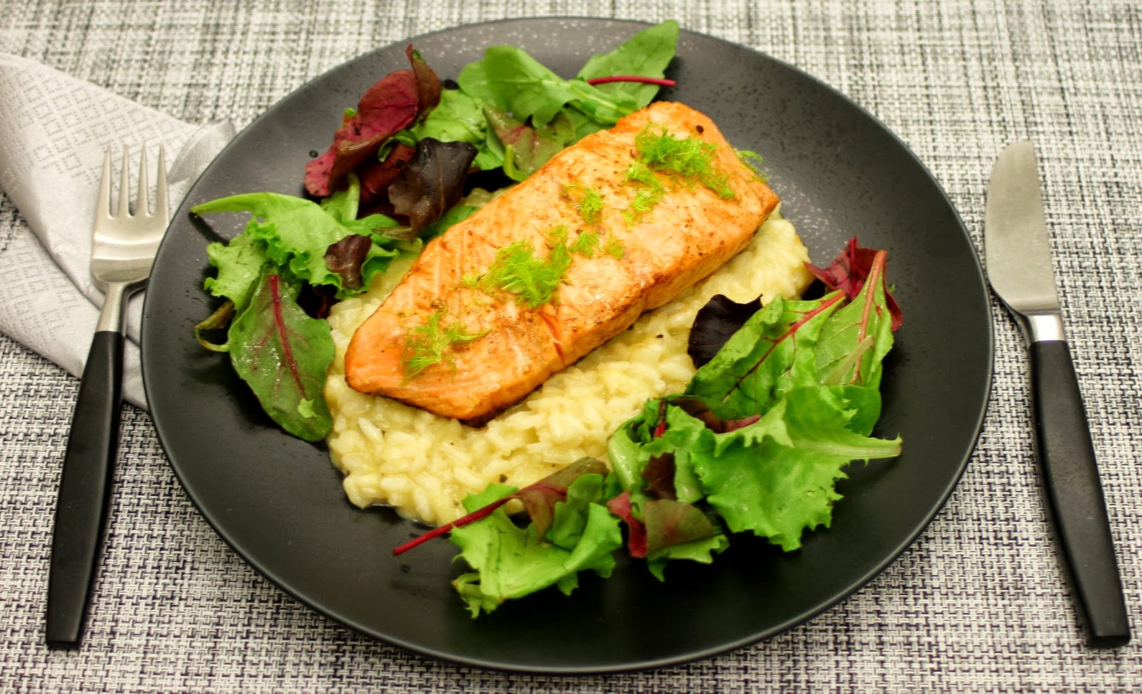 epätrendikäs ruokablogi: Fenkolirisotto ja paistettu lohi