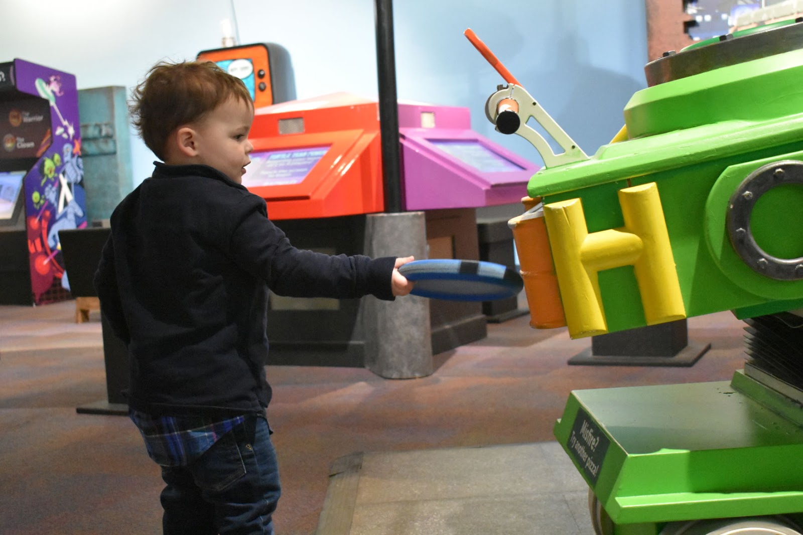 NickALive!: Nickelodeon's Teenage Mutant Ninja Turtles Share Secrets of ...