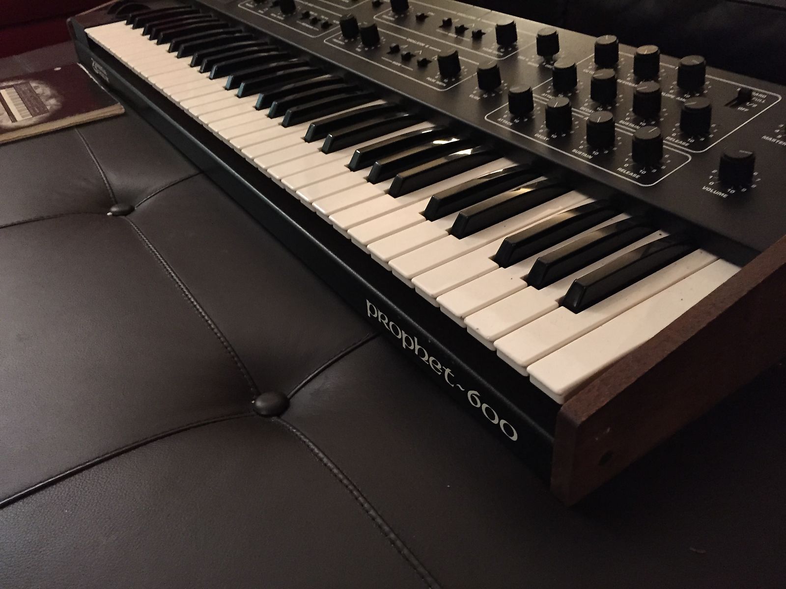 MATRIXSYNTH: 1983 Sequential Circuits Prophet 600 SN 3984