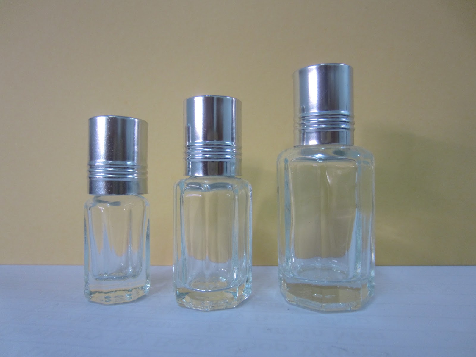 pembekal botol minyak wangi: pembekal botol minyak wangi