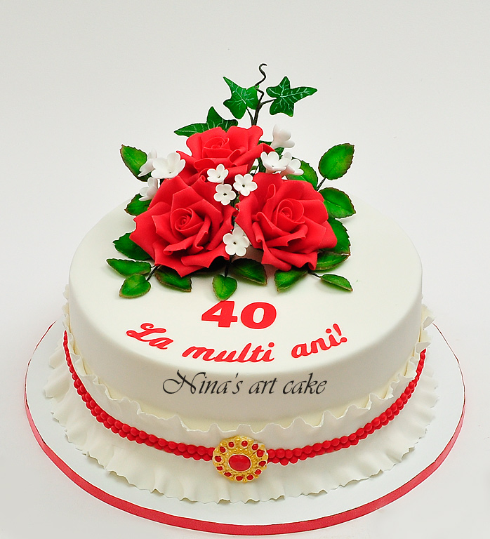 Nina's Art Cake: Tort aniversar cu trandafiri